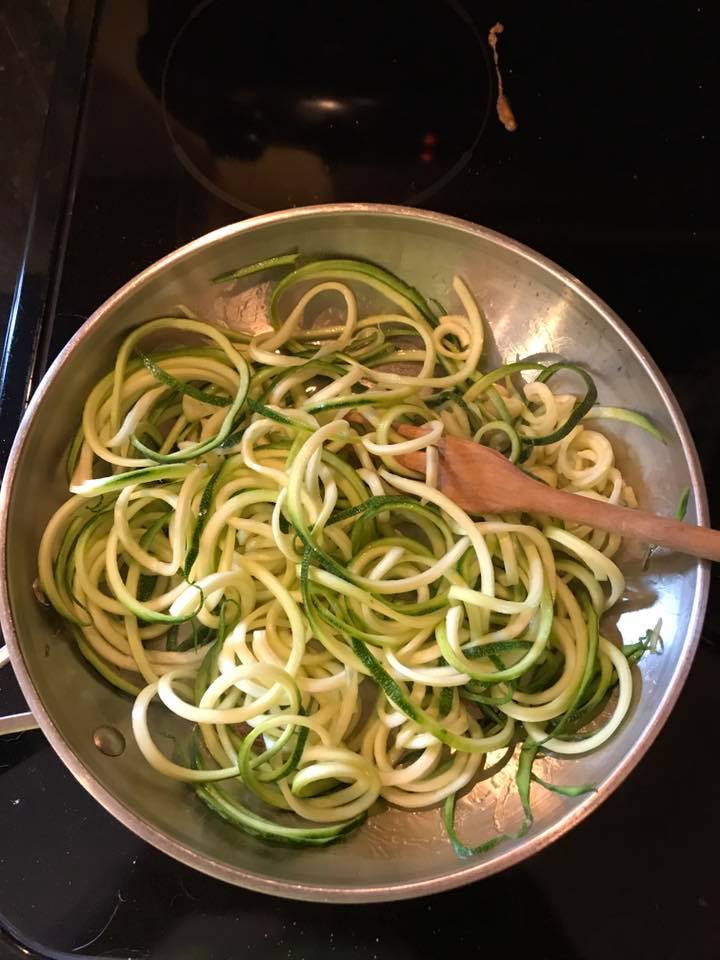 Courgetti with Pesto – The Perishable Cook